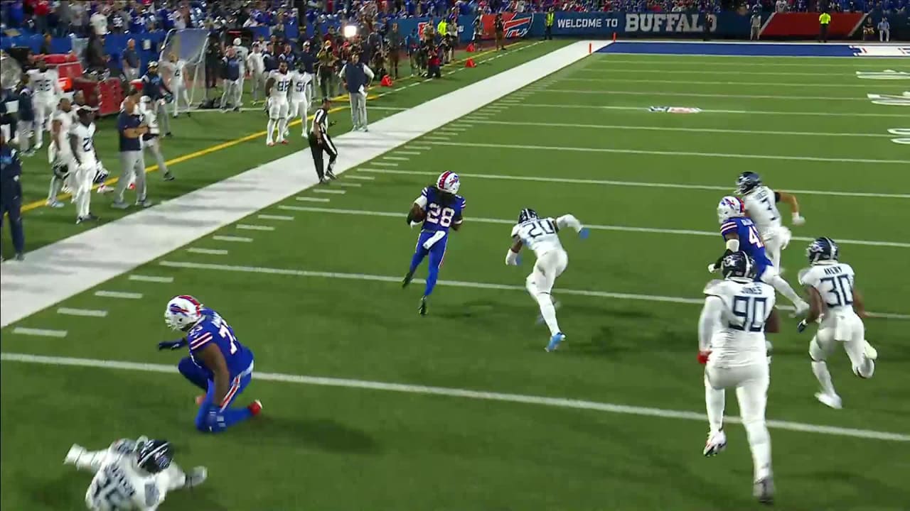 Buffalo Bills running back James Cook shakes off defender on speedy 38 ...