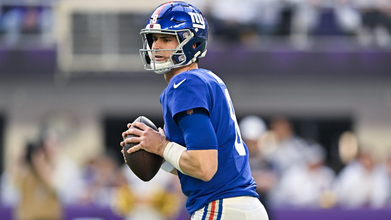 Daniel Jones says Giants have grown confident going into 2023: 'We know we can compete with anybody'