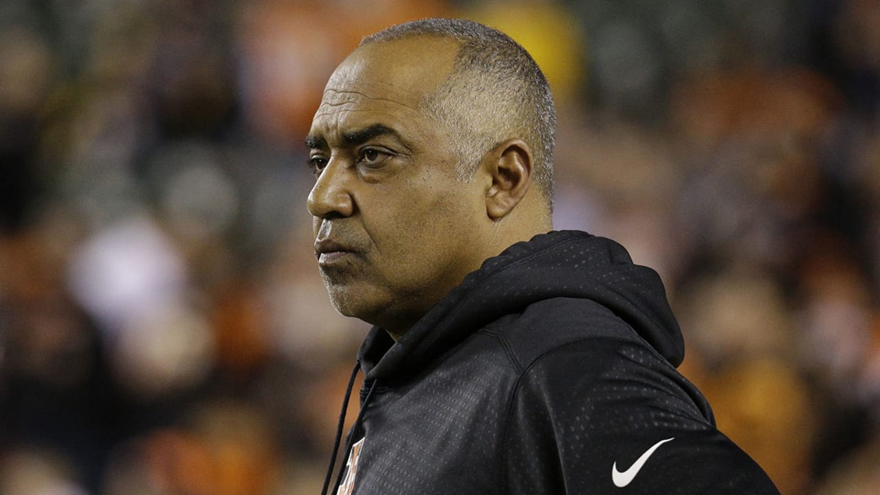 Marvin Lewis: Bengals will bury playoff loss this month