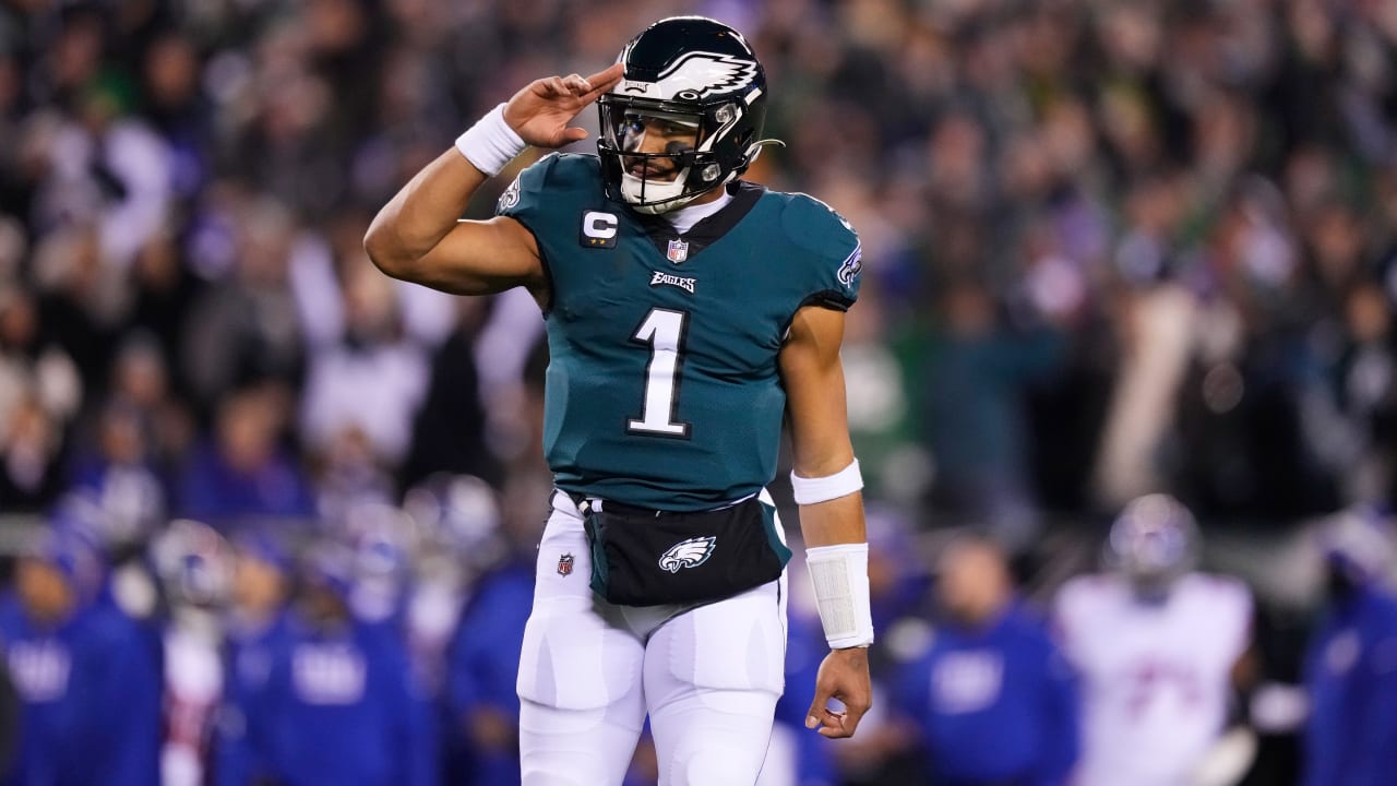 Why Philadelphia Eagles quarterback Jalen Hurts is so tough to defend ...