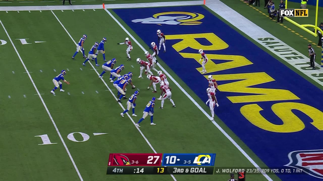 Los Angeles Rams wide receiver Van Jefferson runs into tunnel like Bo ...