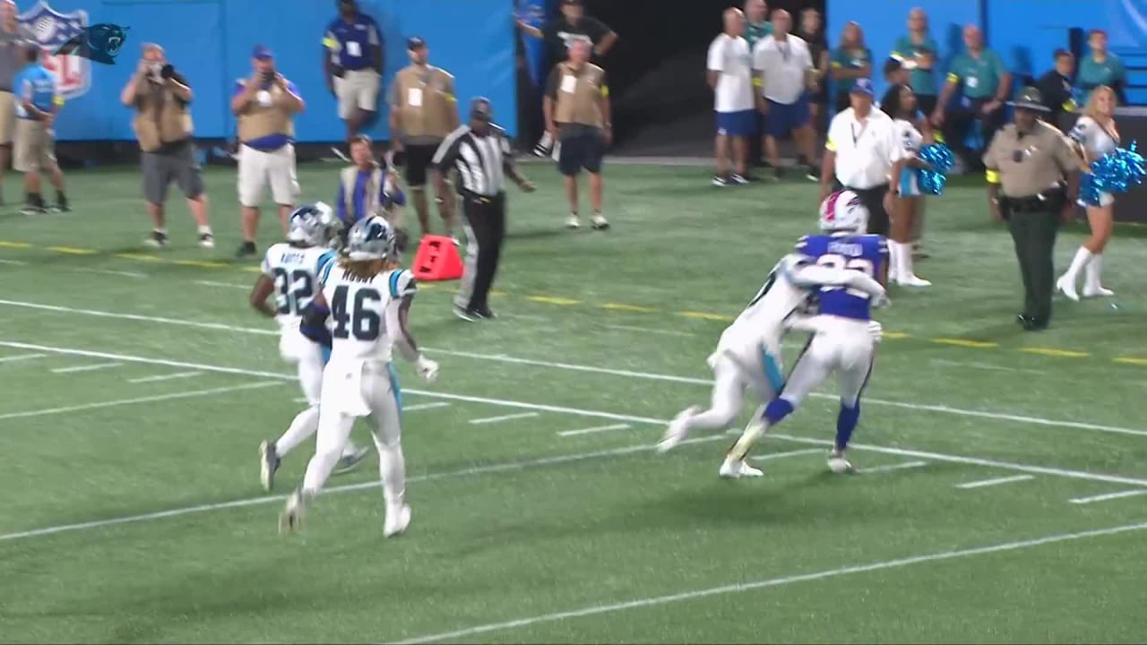 Buffalo Bills wide receiver Neil Pau'u crosses field for 26-yard pickup ...