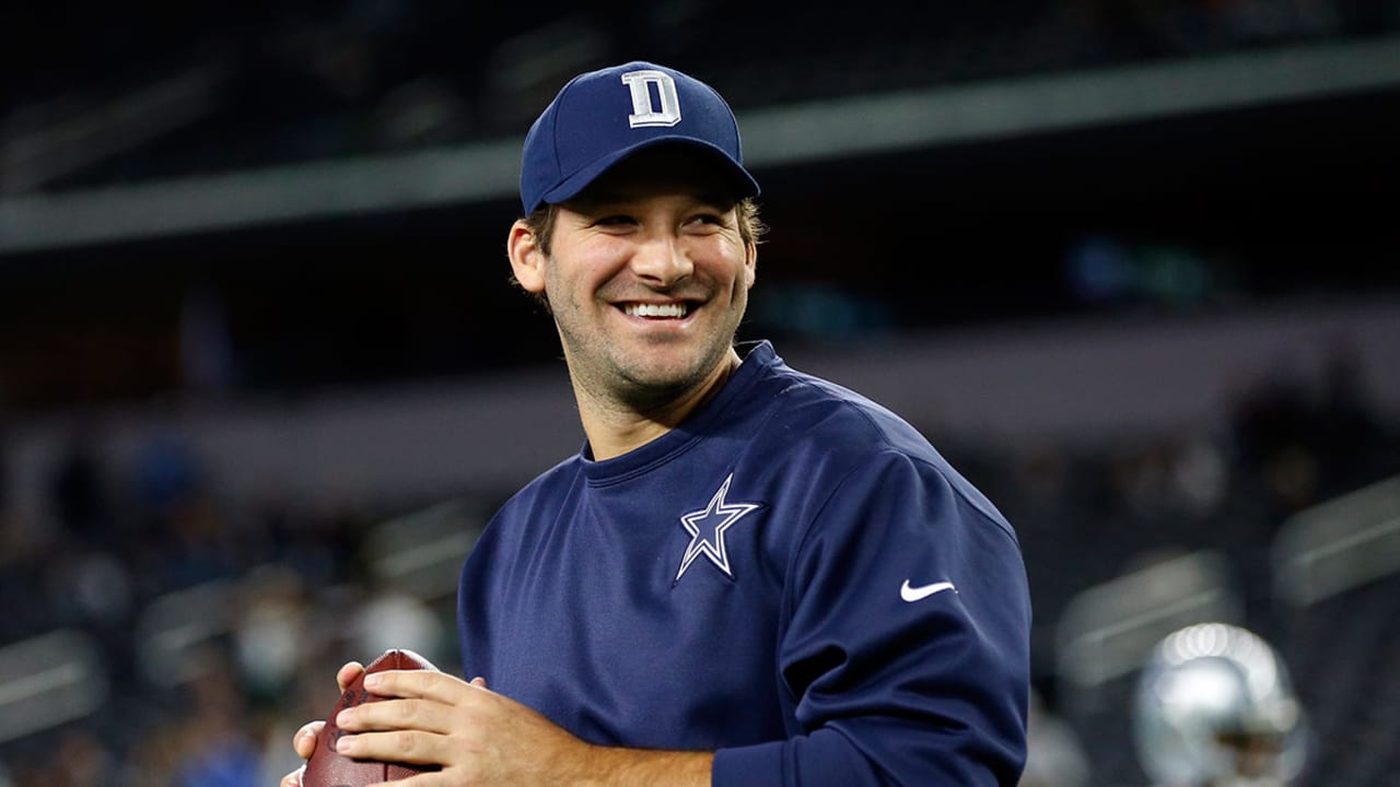 Tony Romo plans to have surgery to plate collarbone