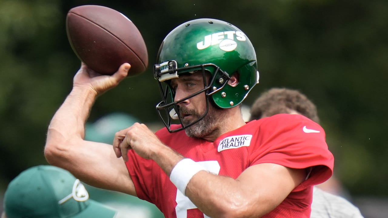 What does quarterback Aaron Rodgers need to do in his New York Jets ...