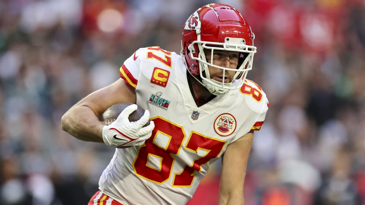 Is Kansas City Chiefs Travis Kelce the greatest tight end ever? | 'NFL Now'