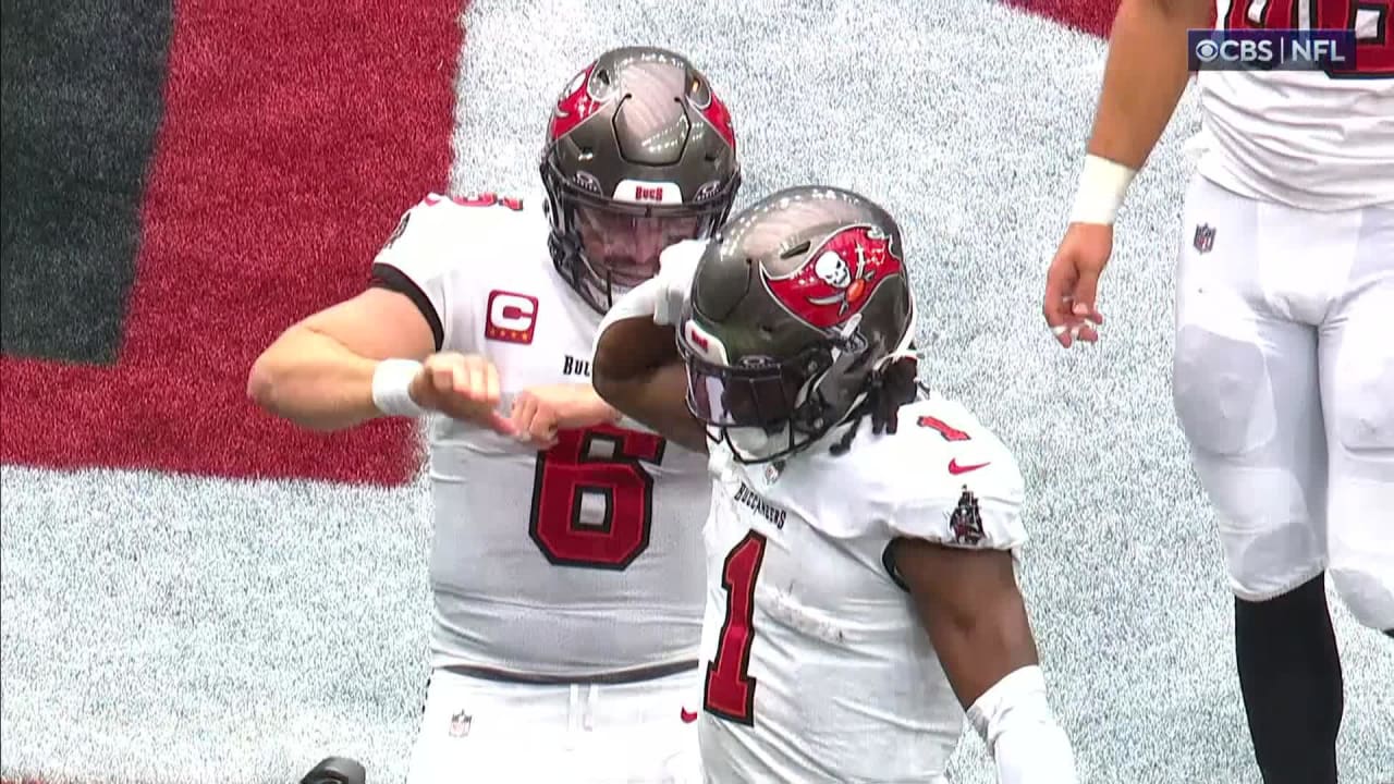 Tampa Bay Buccaneers running back Rachaad White adds to Bucs lead with ...