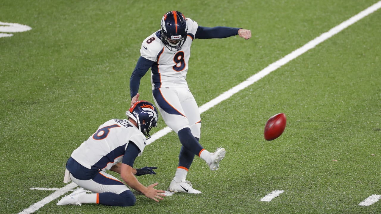 Denver Broncos kicker Brandon McManus DRILLS 54-yard FG to give Broncos two-score fourth-quarter ...