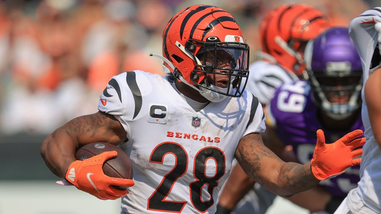Cincinnati Bengals running back Joe Mixon's best plays from 127-yard ...