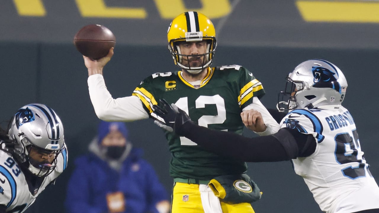 Green Bay Packers quarterback Aaron Rodgers becomes first player ever ...