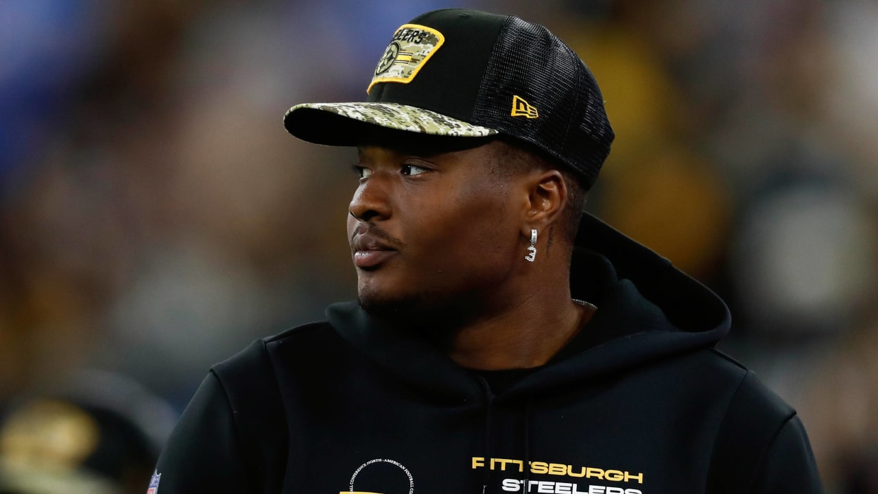 Pittsburgh Steelers QB Dwayne Haskins dies at 24 after being hit by vehicle
