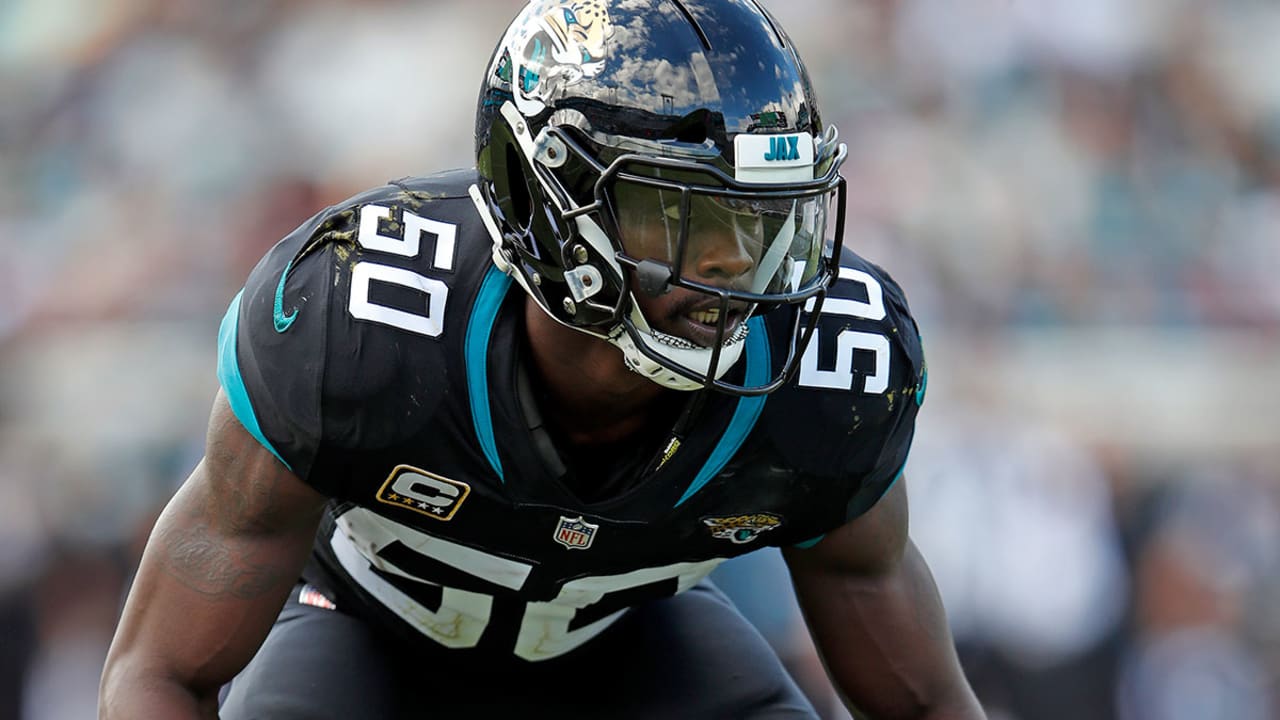 Jaguars place Telvin Smith on reserve/retired list