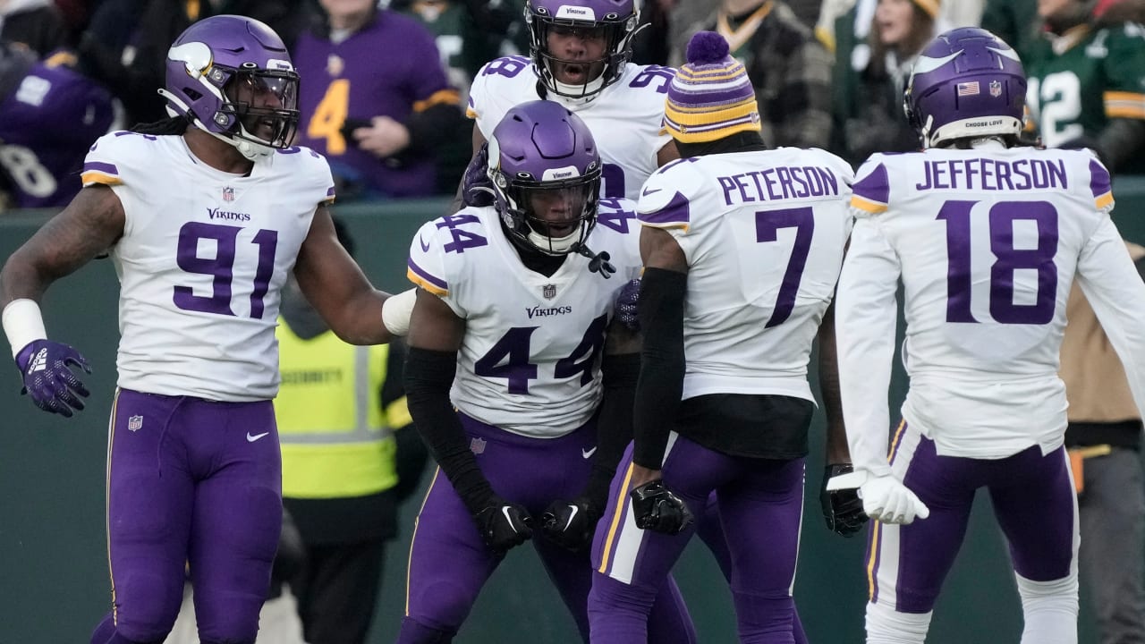 Can't-Miss Play: Minnesota Vikings safety Josh Metellus' blocked punt ...