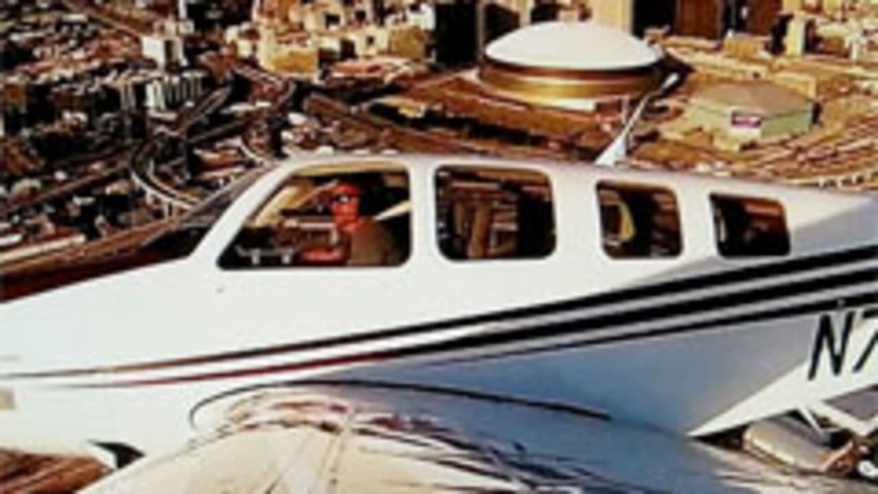 Saints' Jimmy Graham flies over Superdome