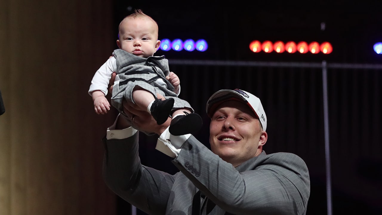 Everyone should bring their baby on the draft stage