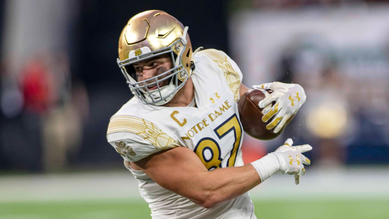 Breaking down Notre Dame Fighting Irish tight end Michael Mayer's ...