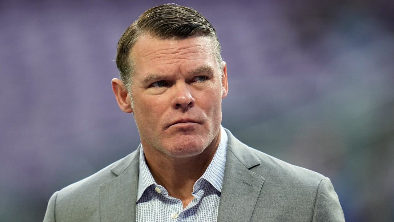 Colts GM Chris Ballard admits he, organization 'failed' in 2022 season