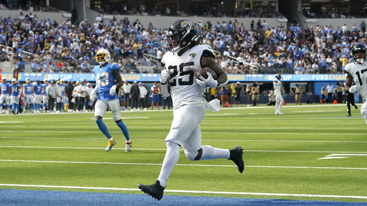 Can't-Miss Play: Jacksonville Jaguars running back James Robinson ...