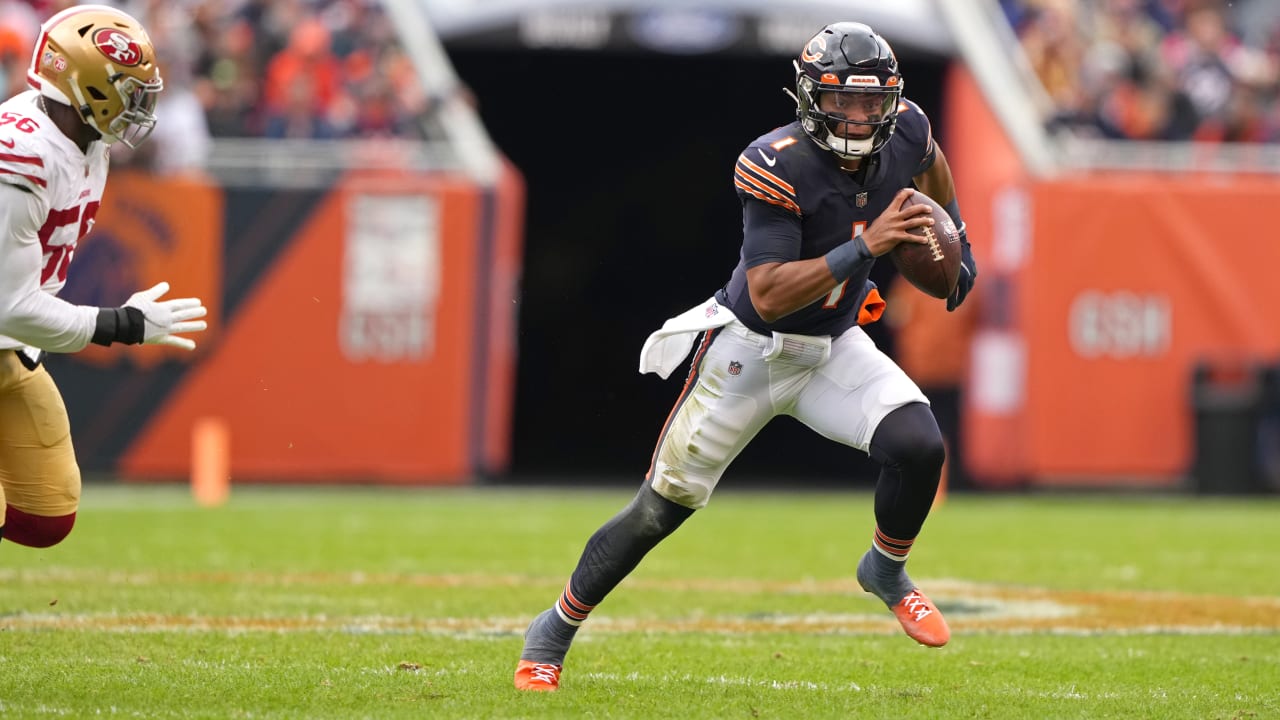 Chicago Bears quarterback Justin Fields' best plays from first 100-yard ...