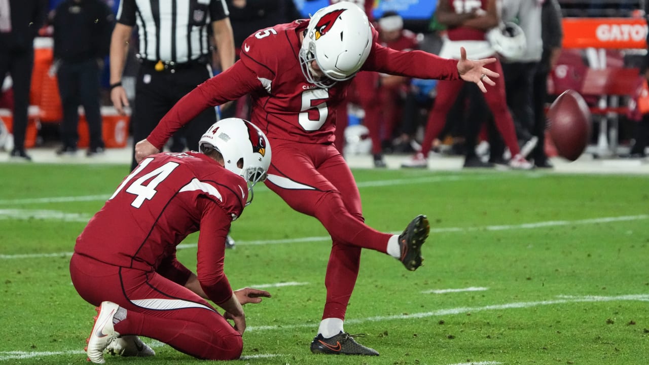 Arizona Cardinals kicker Matt Prater drills 56-yard FG to tie ball game
