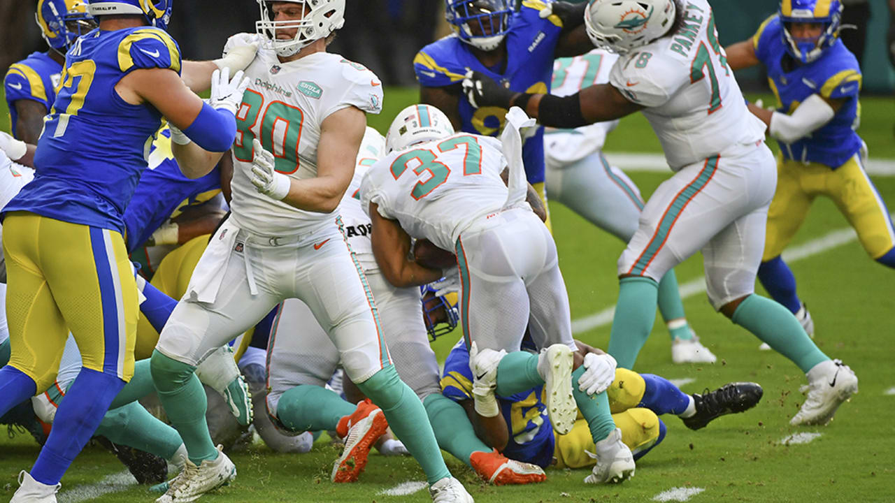 Miami Dolphins defensive tackle Christian Wilkins plays fullback on ...