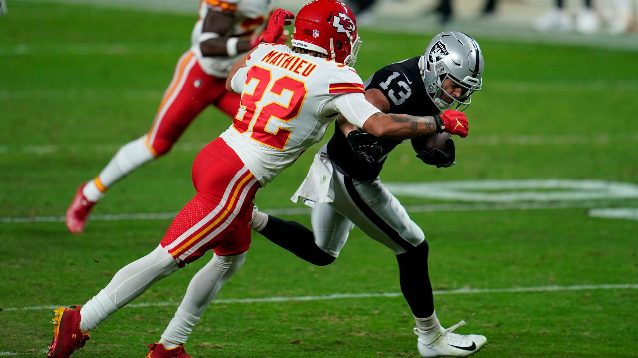 Las Vegas Raiders wide receiver Hunter Renfrow gets Raiders near goal ...