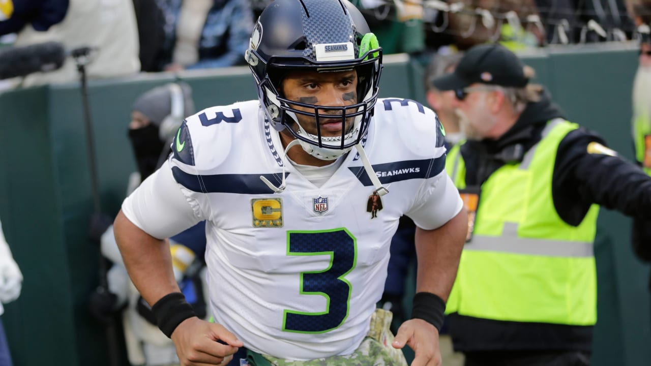 Russell Wilson says surgically-repaired finger 'felt fine,' cites 'two ...