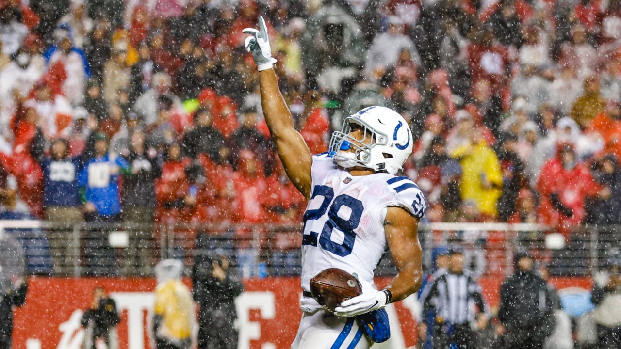 Indianapolis Colts running back Jonathan Taylor's best plays from 107 ...