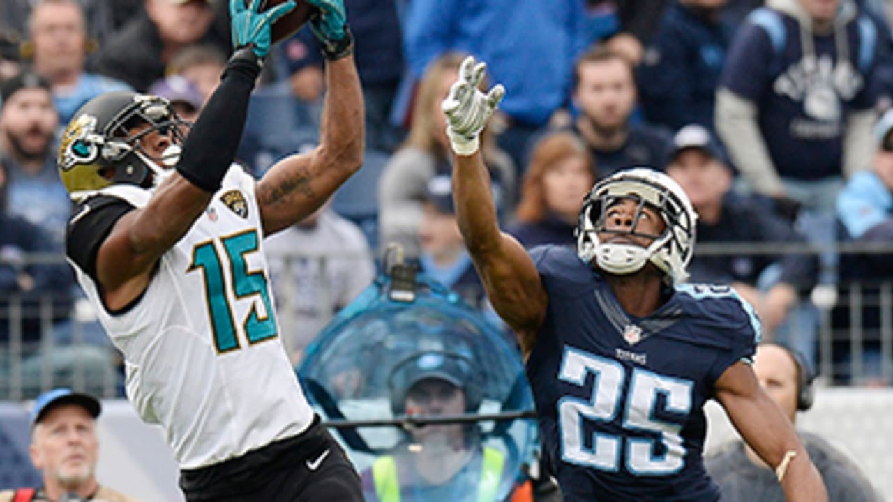 Top 25 ranked fantasy players for Week 14