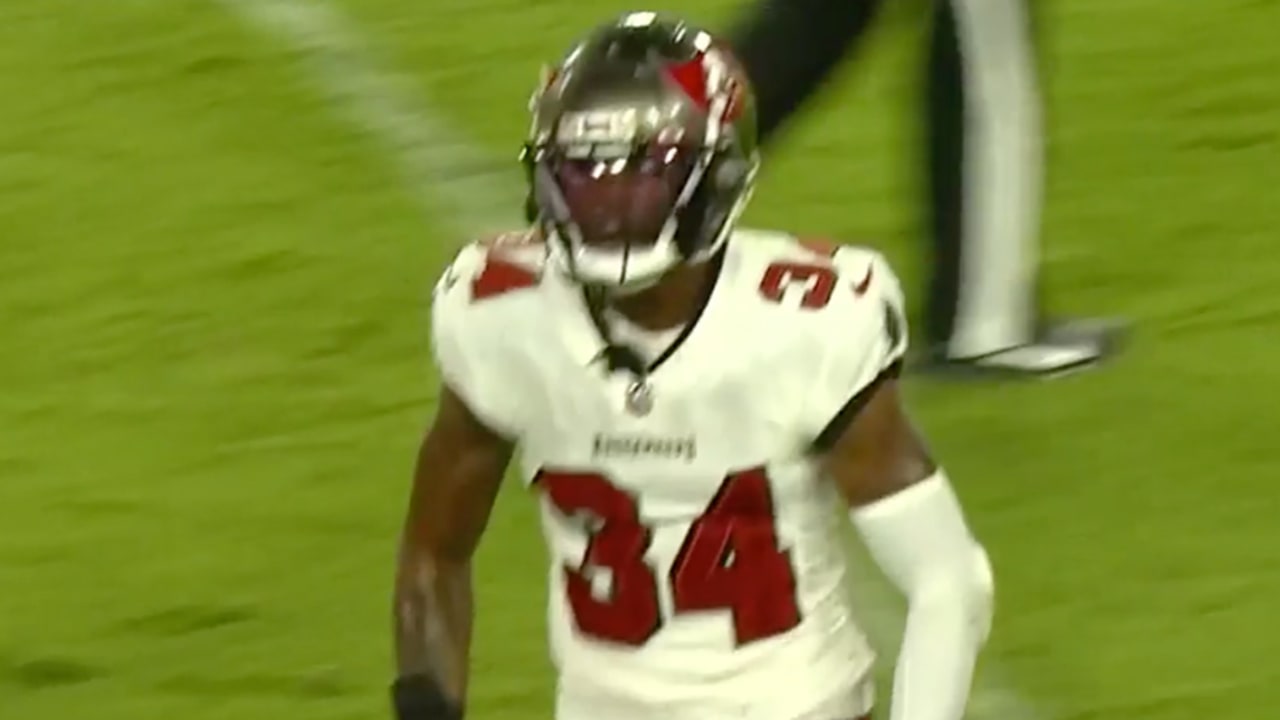 Tampa Bay Buccaneers crunch Cincinnati Bengals wide receiver Mike ...