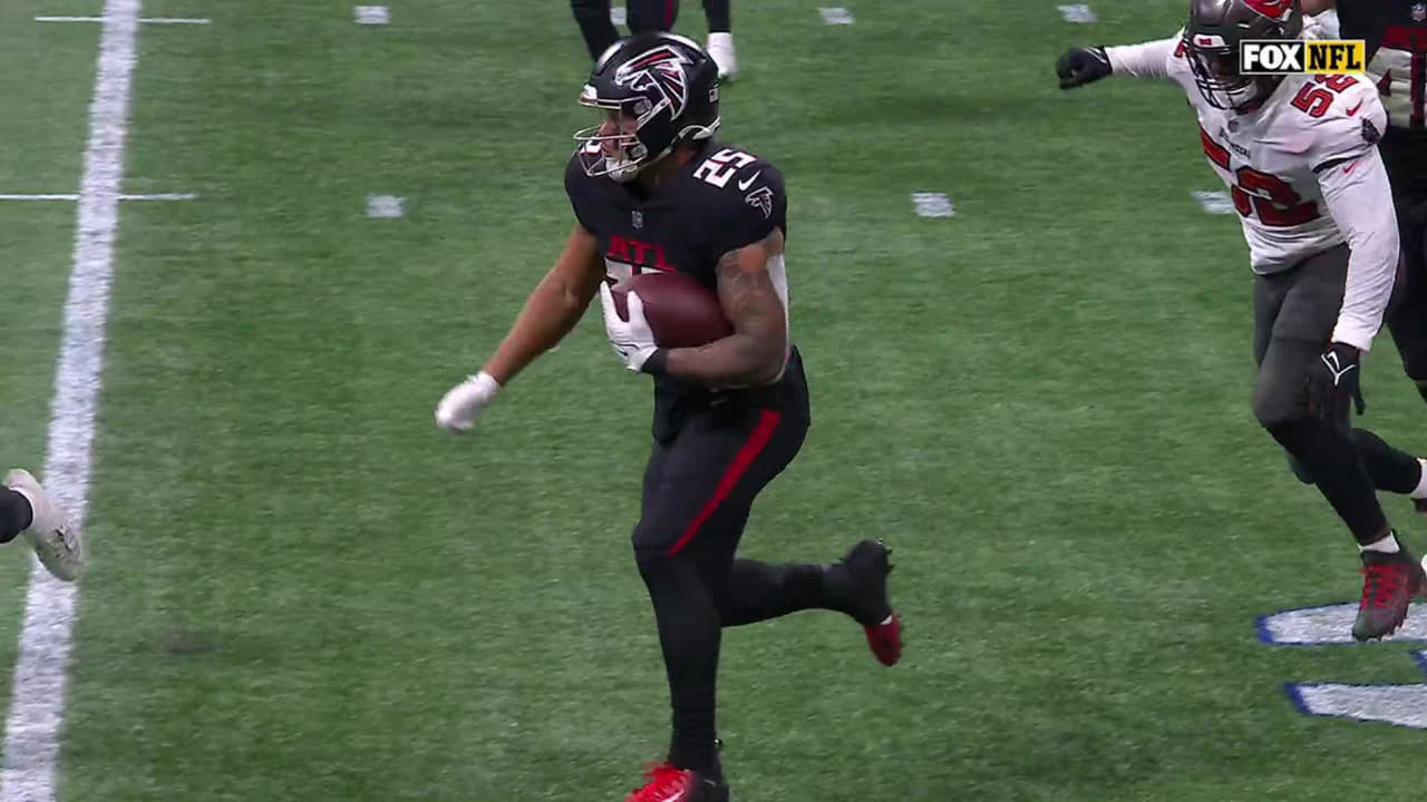 Atlanta Falcons running back Tyler Allgeier rumbles down sideline on ...