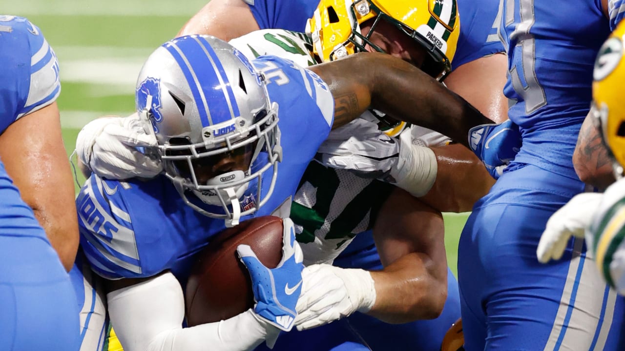 Detroit Lions running back D'Andre Swift hammers in his first touchdown ...