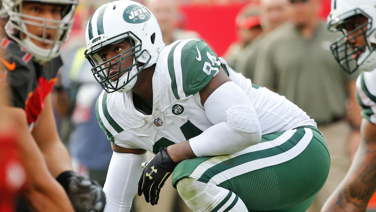 Cowboys sign former Jets DE Kony Ealy