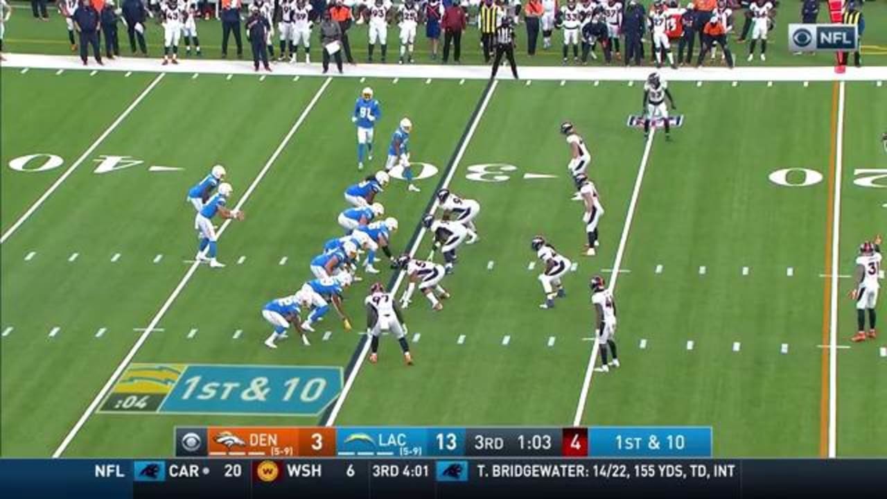 Los Angeles Chargers tight end Stephen Anderson somehow stays in bounds ...