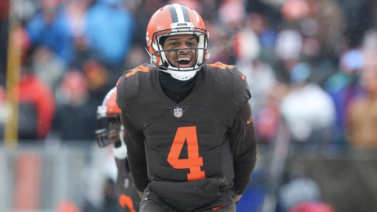Cleveland Browns quarterback Deshaun Watson's 12-yard TD run opens ...