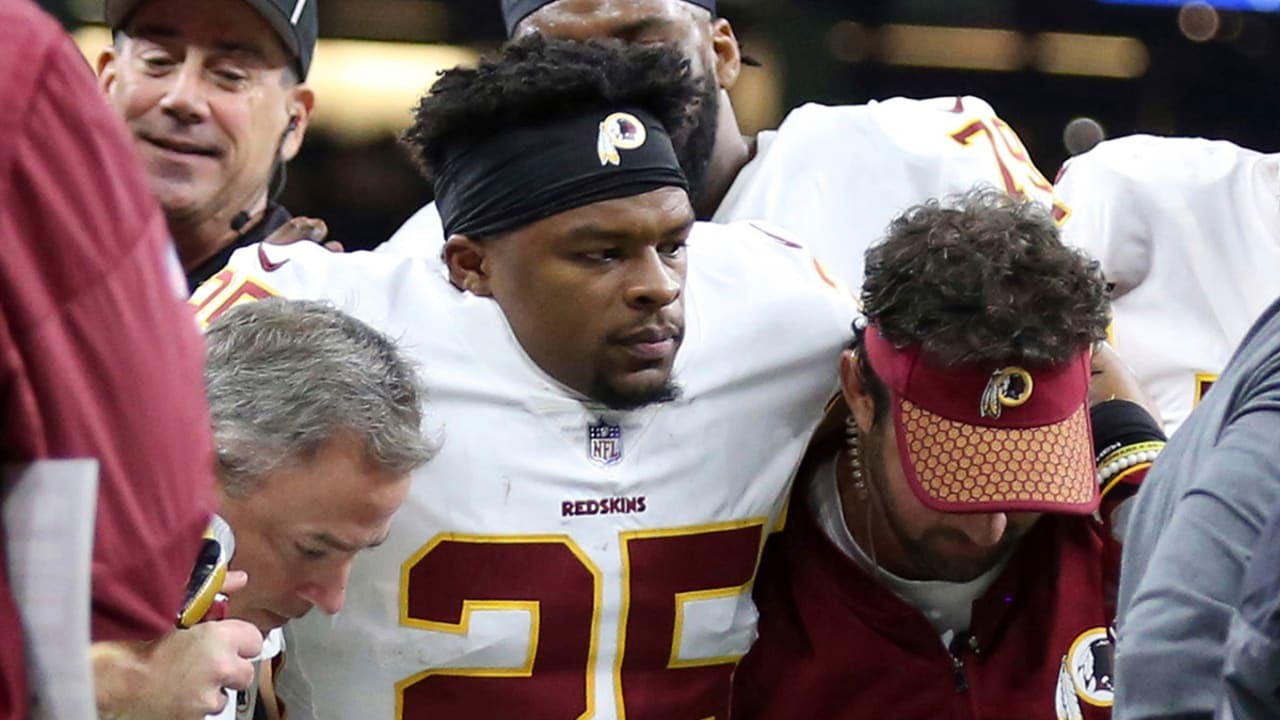 Chris Thompson fractures fibula, will need surgery