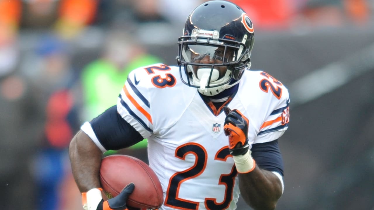 Former player Devin Hester named one of 15 finalists for Pro Football ...
