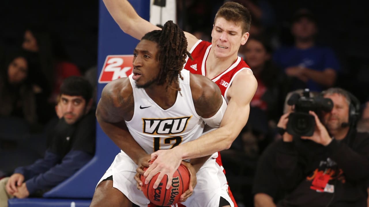VCU basketball standout Mo Alie-Cox signs with Colts