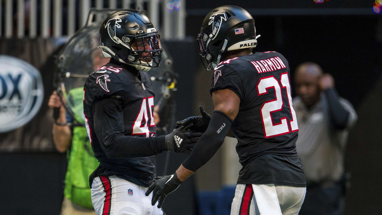 Atlanta Falcons linebacker Deion Jones' powerful hit stick stops Amon ...