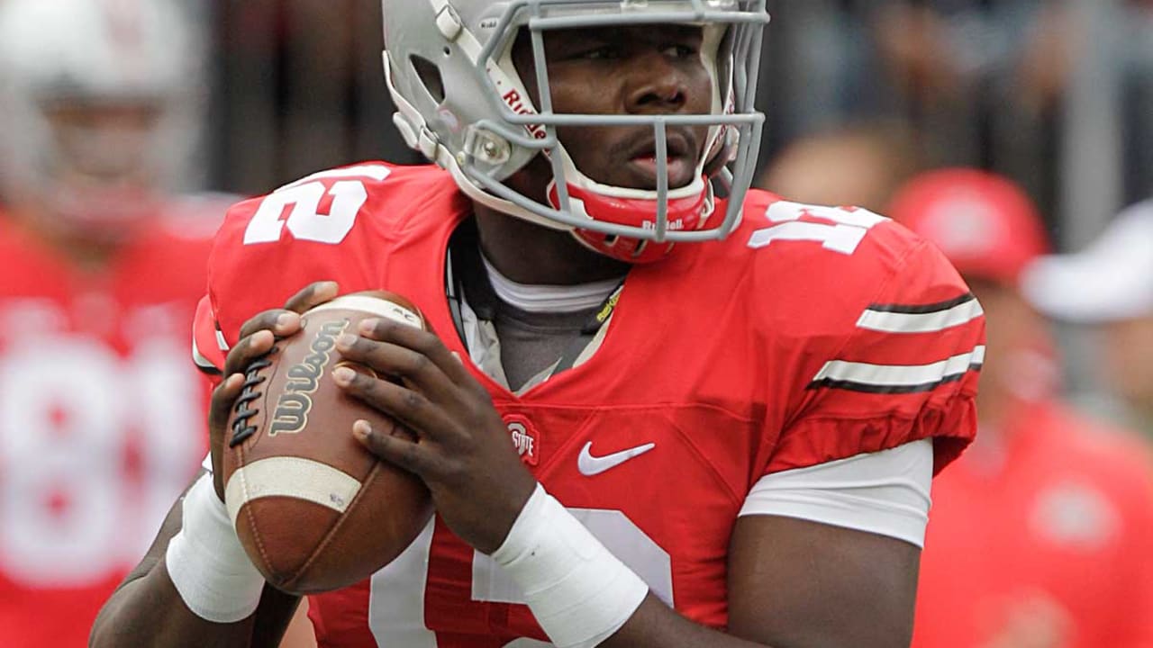 Cardale Jones improves, helps Ohio State defeat WMU