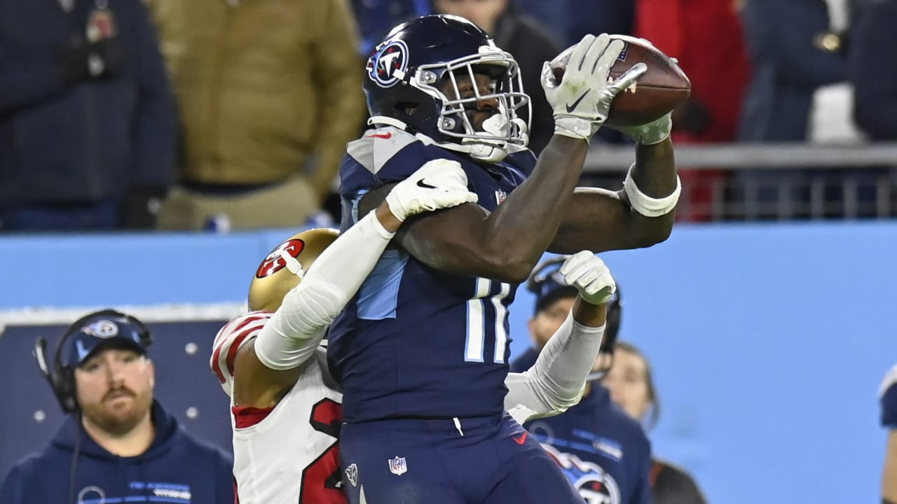 Every Tennessee Titans wide receiver A.J. Brown catch in 145-yard game ...