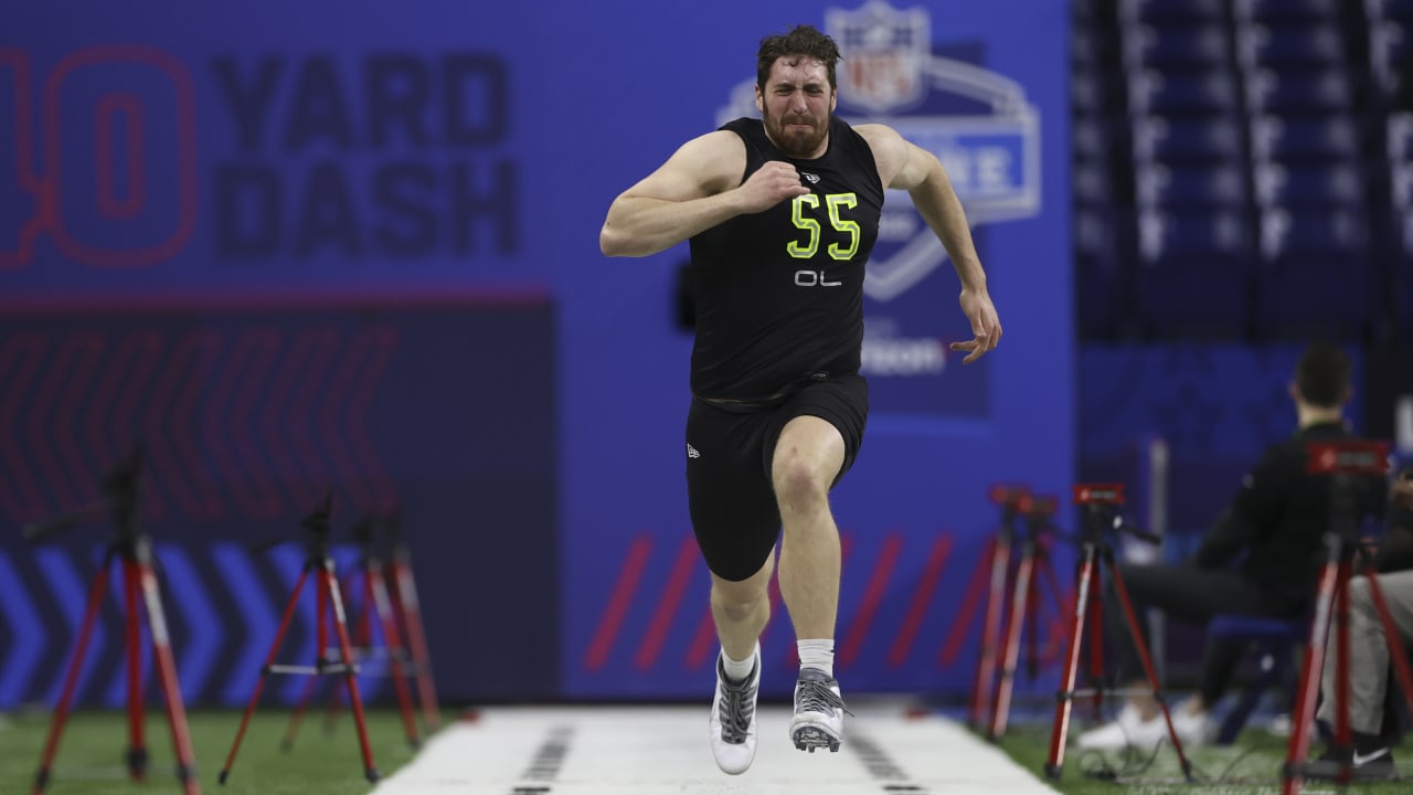 Offensive lineman Matt Waletzko runs official 5.03-second 40-yard dash ...