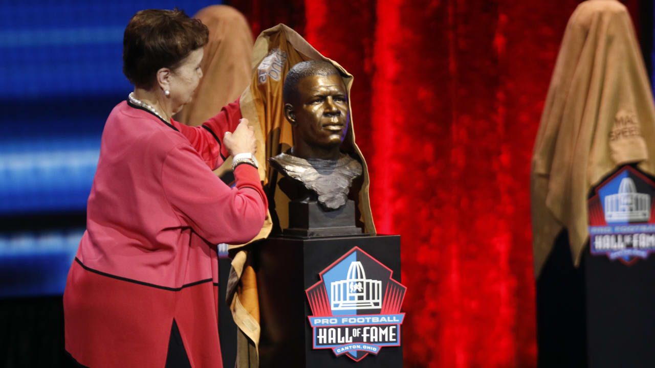Duke Slater enshrined as member of Pro Football Hall of Fame