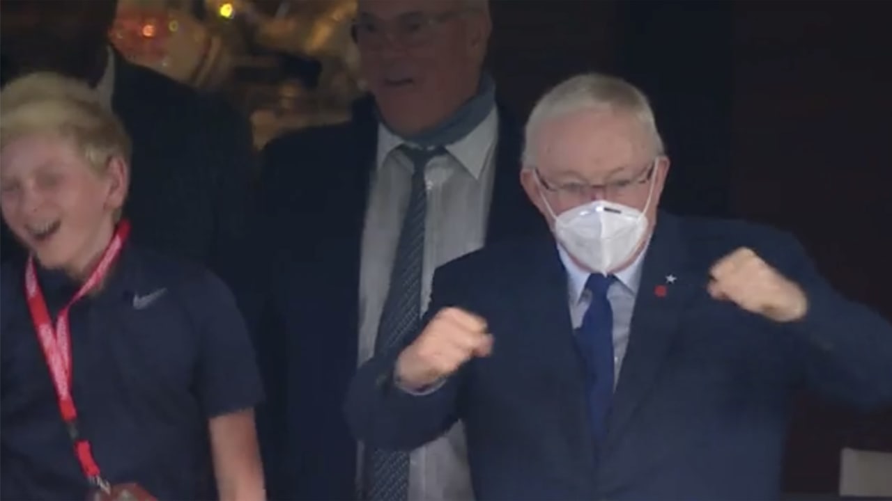 Dallas Cowboys owner Jerry Jones is FIRED UP after Cowboys recover late ...