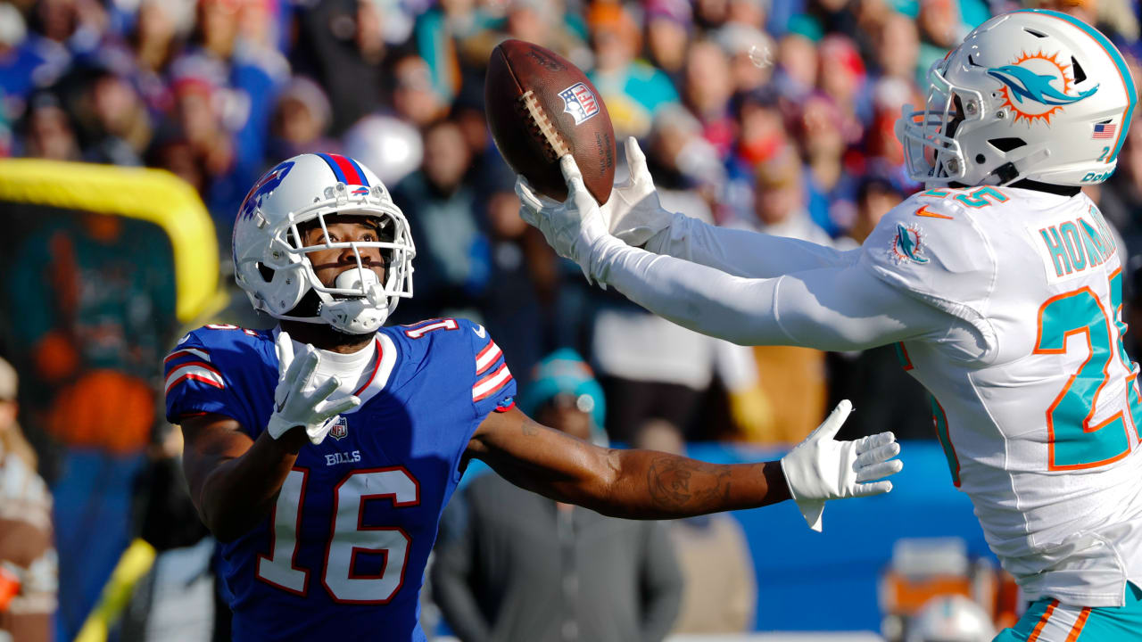 Can't-Miss Play: Miami Dolphins cornerback Xavien Howard makes picturesque INT of Buffalo Bills ...