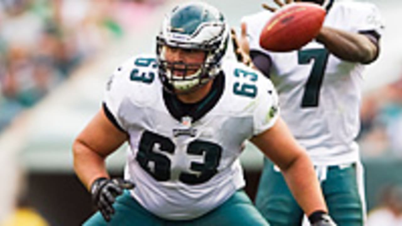 Danny Watkins' absence poses challenge for Eagles