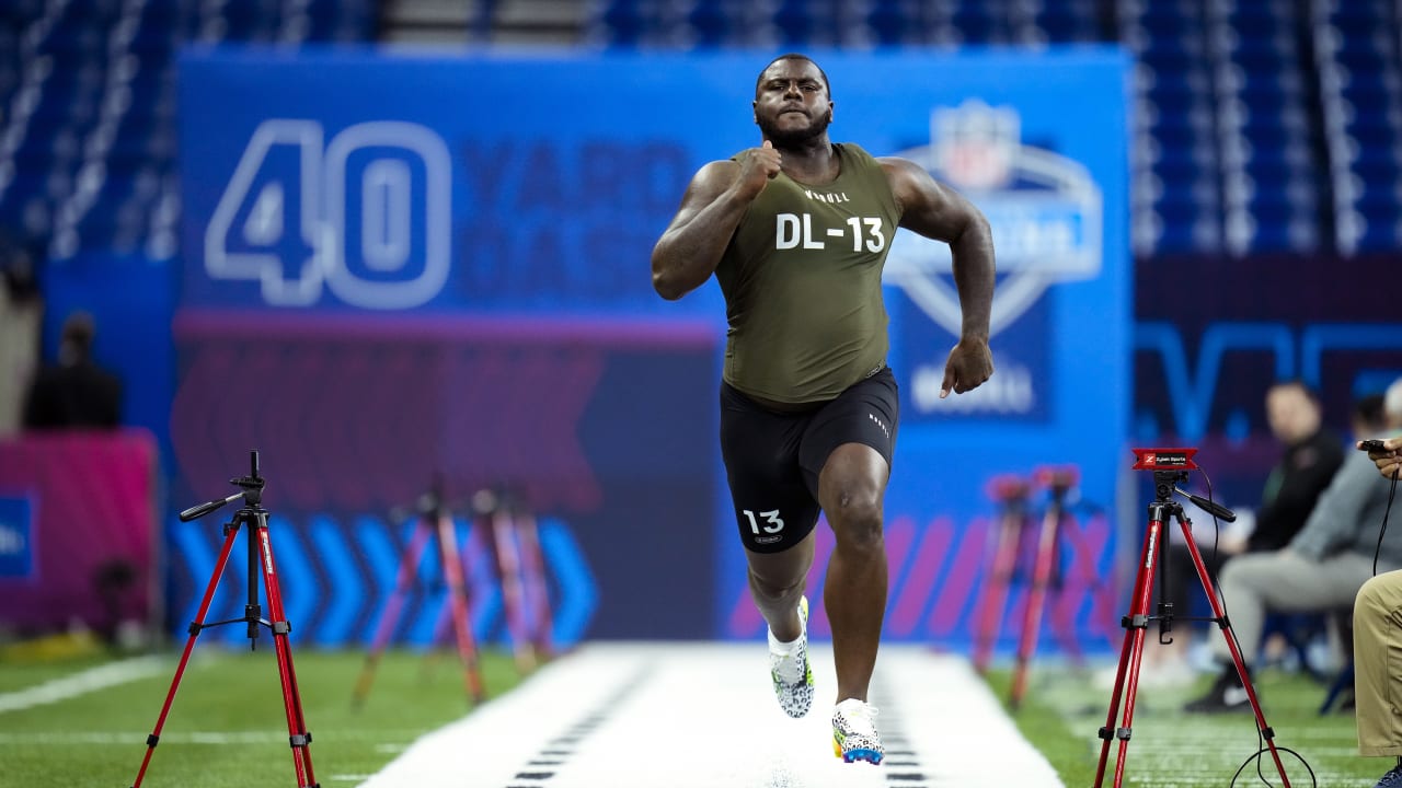 Defensive tackle Jalen Redmond runs an official 4.81-second 40-yard ...