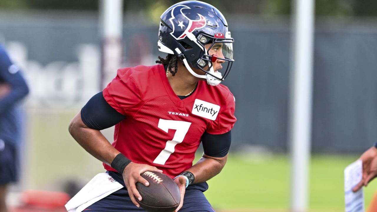 NFL Network Insider Tom Pelissero: Quarterback C.J. Stroud will start for Houston Texans vs. New ...