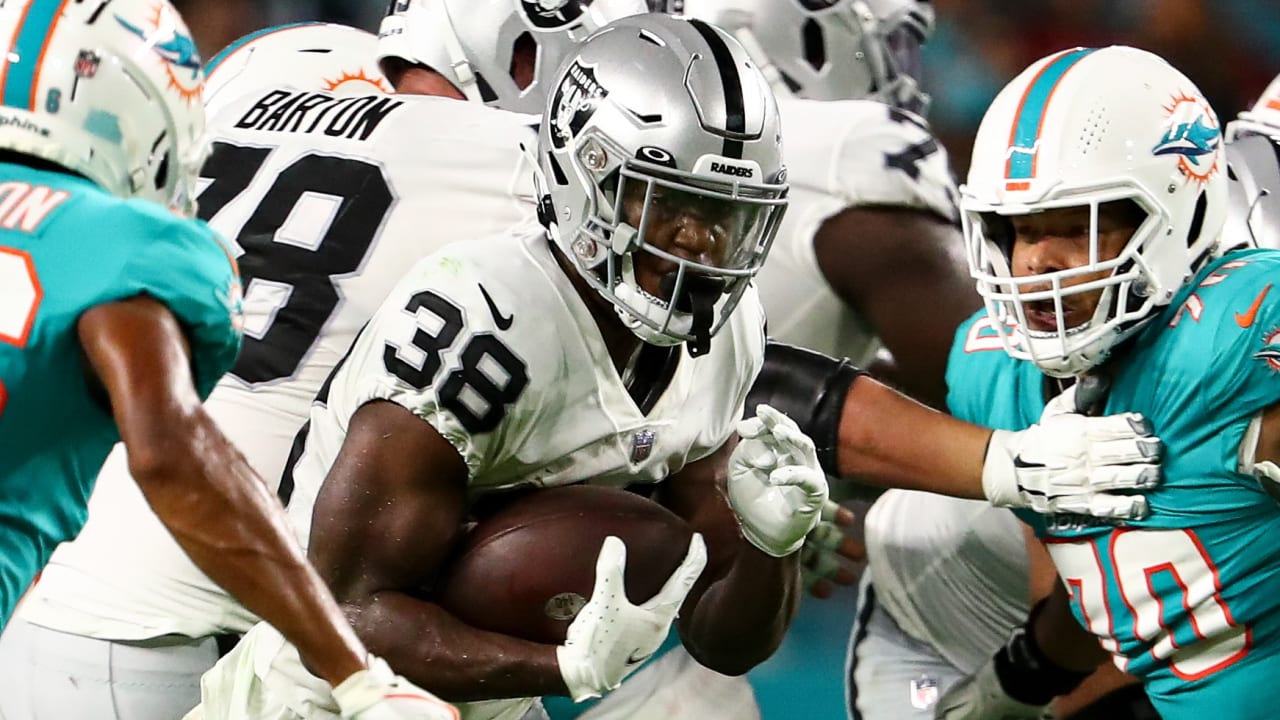 Las Vegas Raiders Brittain Brown ices game with a 36-yard burst