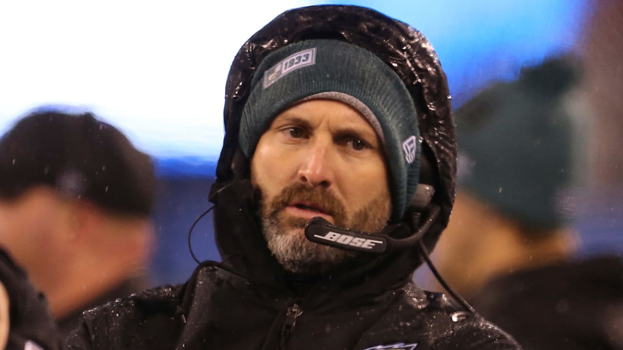 Eagles part ways with OC Mike Groh, WR coach