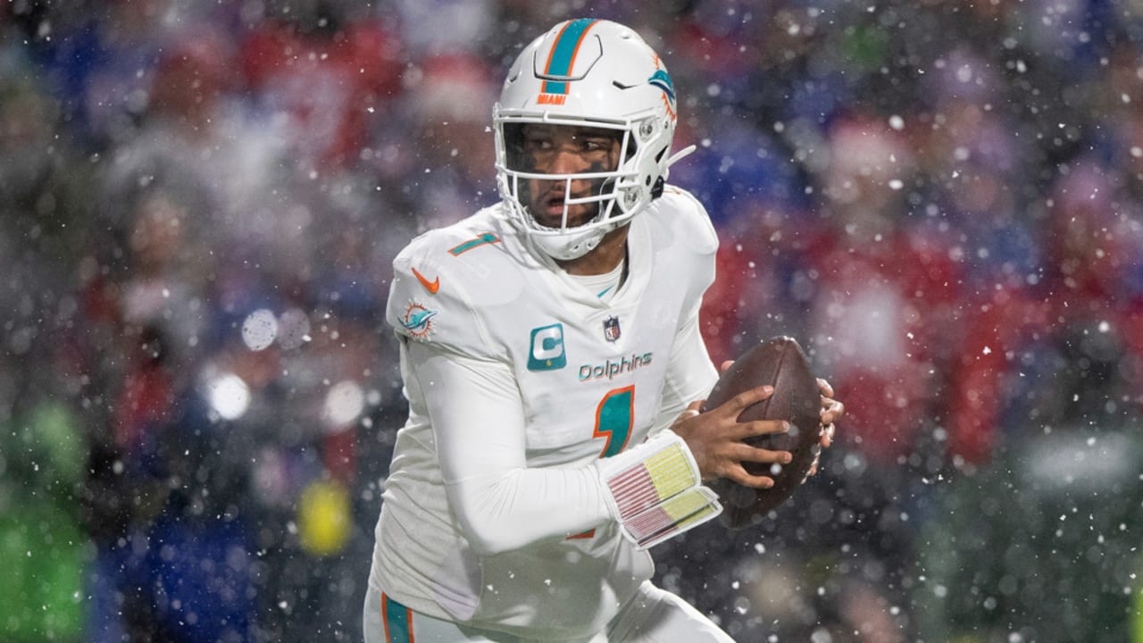 NFL Network's Cameron Wolfe: Miami Dolphins quarterback Tua Tagovailoa has begun jiu-jitsu ...
